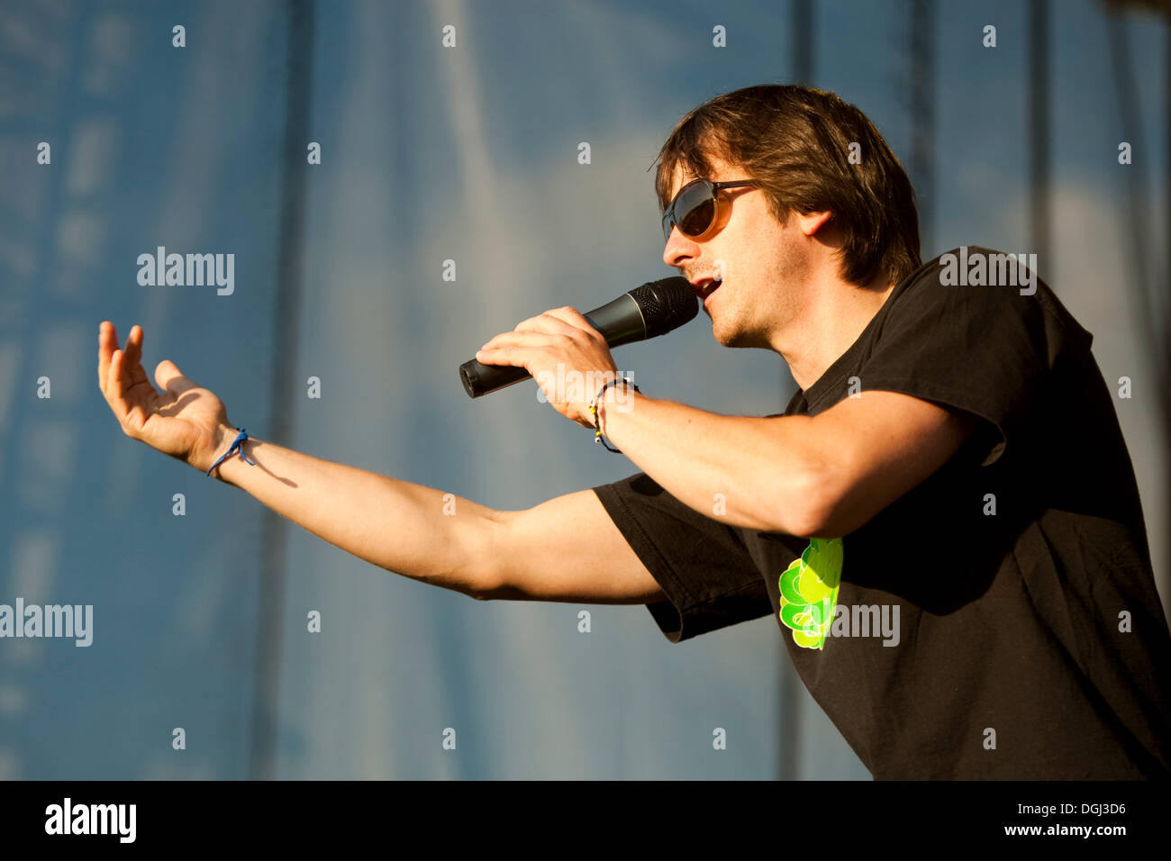 Tom Lugo, singer and frontman of the German reggae band Jamaram ...