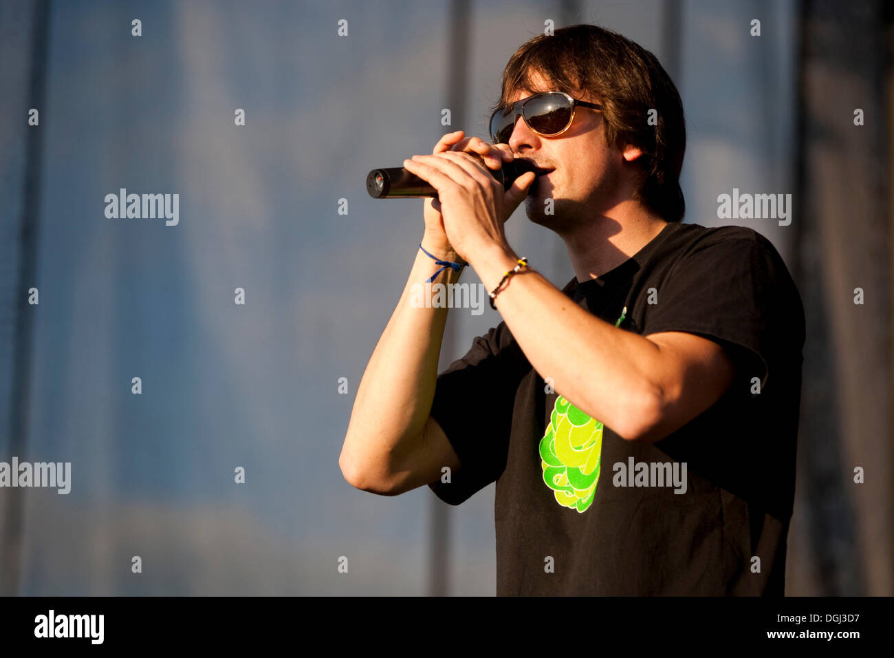 Tom Lugo, singer and frontman of the German reggae band Jamaram ...