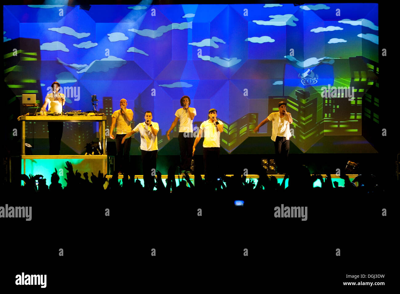 Dancehall music hi-res stock photography and images - Alamy