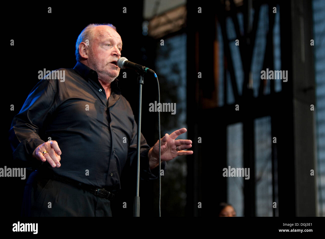 Joe singer hi-res stock photography and images - Alamy