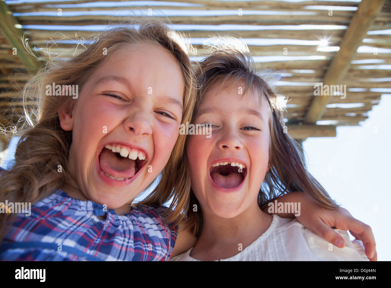 Two girls portrait hi-res stock photography and images - Alamy