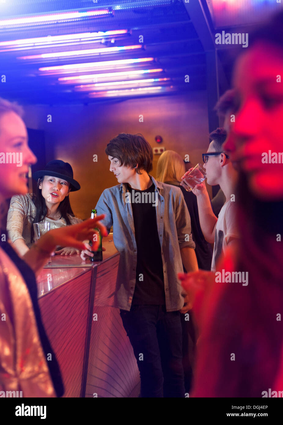 Group people standing at bar hi-res stock photography and images - Alamy