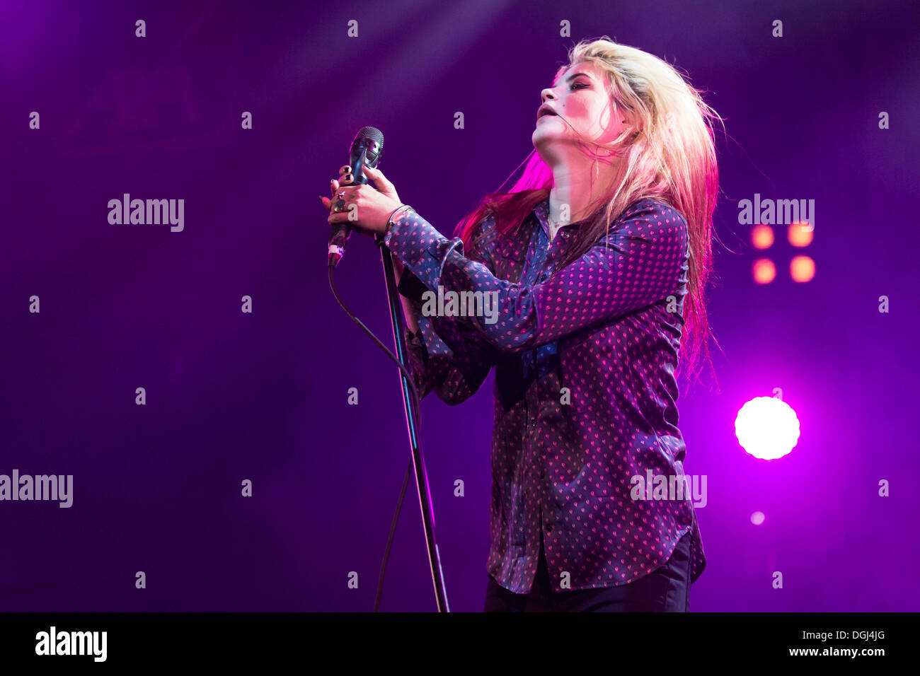 Band Alison High Resolution Stock Photography and Images - Alamy