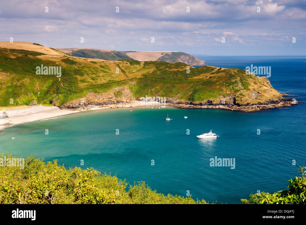 Lantic Bay and Pencarrow Head on the South Cornish coast Stock Photo ...