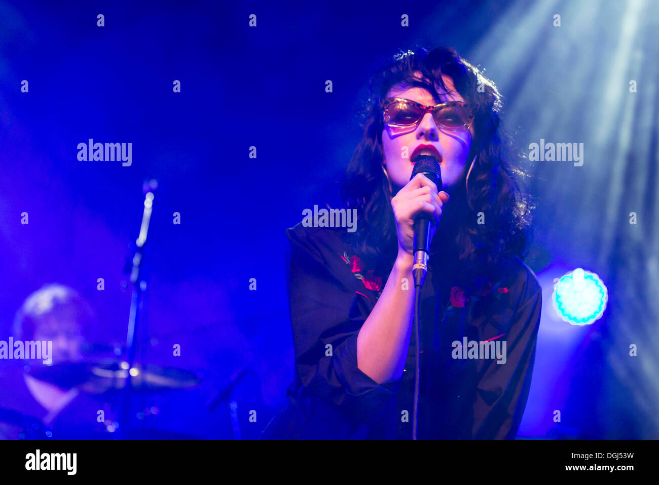 The British singer Ren Harvieu live in the Luzernersaal of the KKL ...