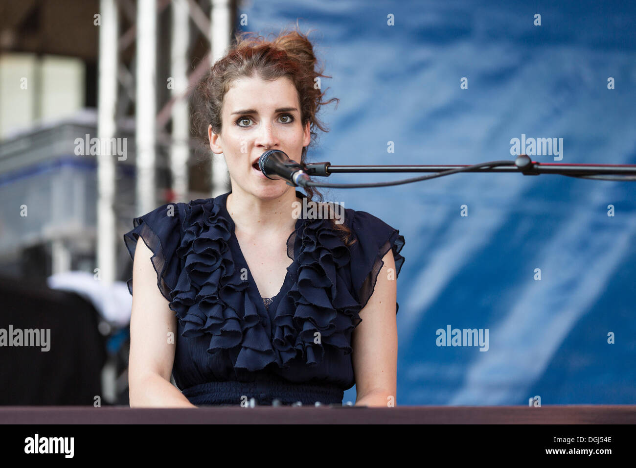 Lina button hi-res stock photography and images - Alamy