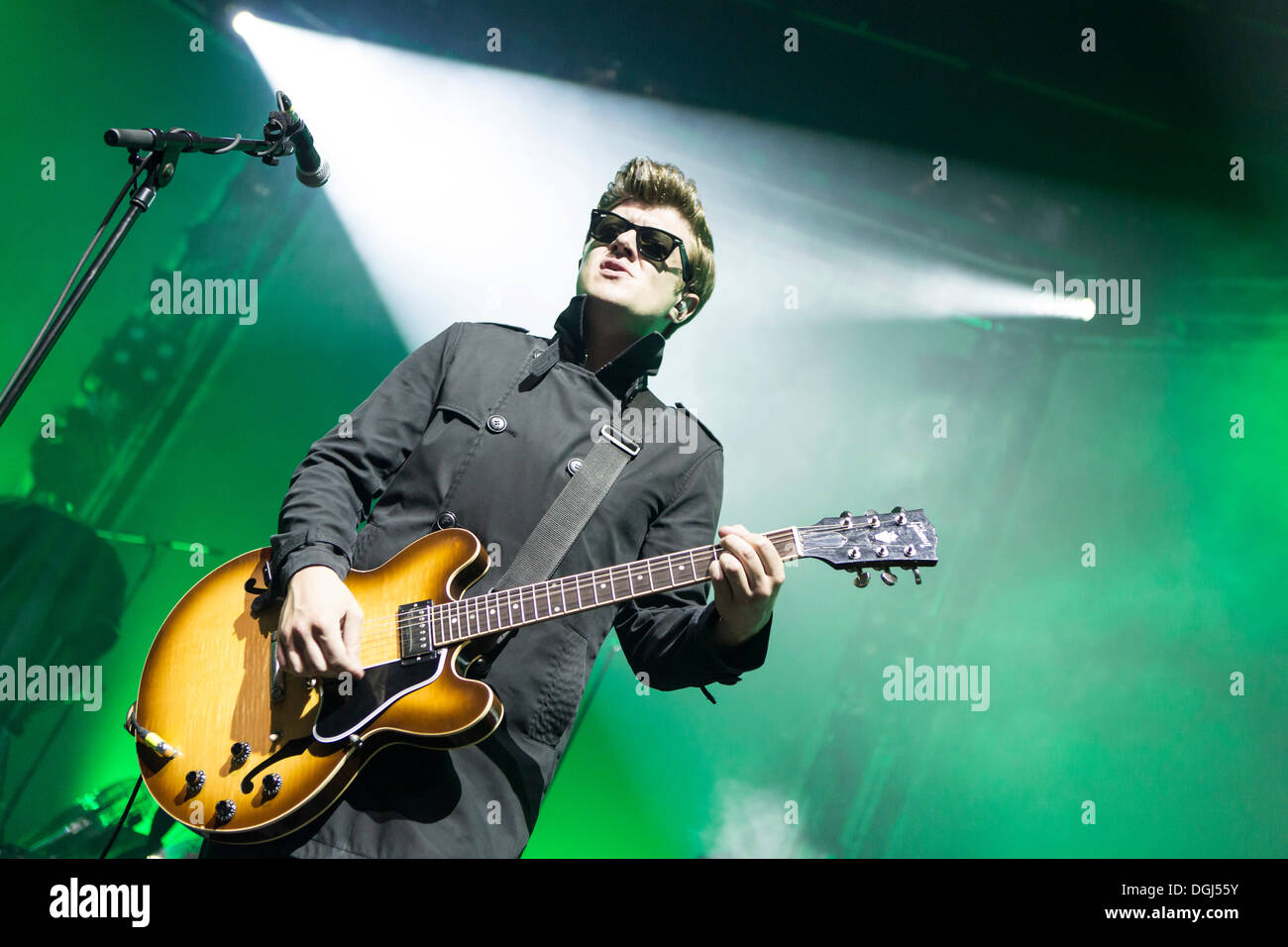 Ryan young hi-res stock photography and images - Alamy