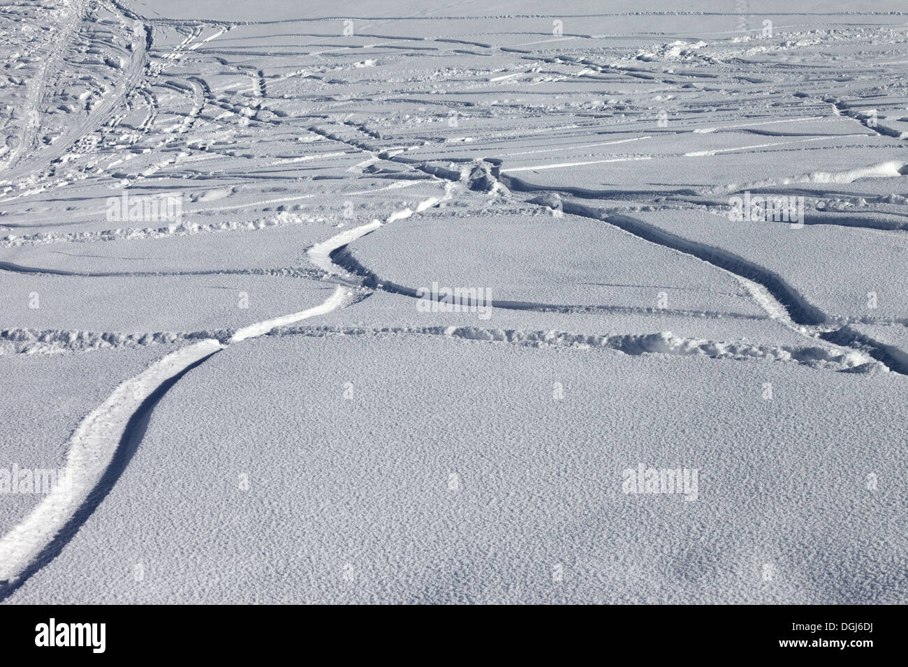 Track and trace hi-res stock photography and images - Alamy