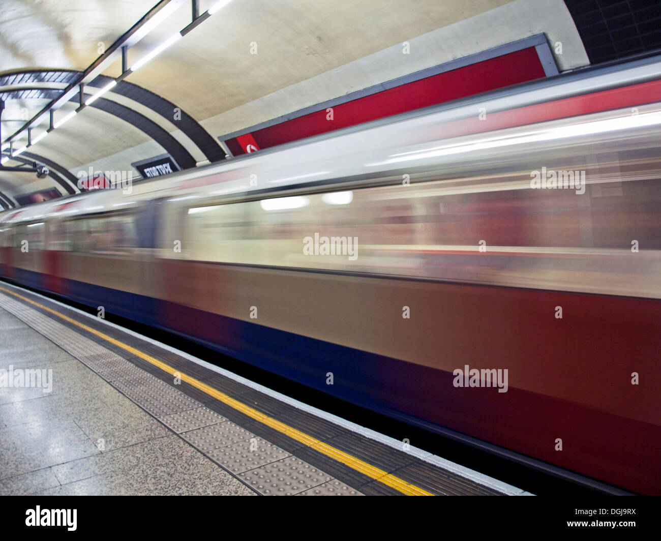 Bakerloo Line train in transit at Baker Street Station, London, England ...