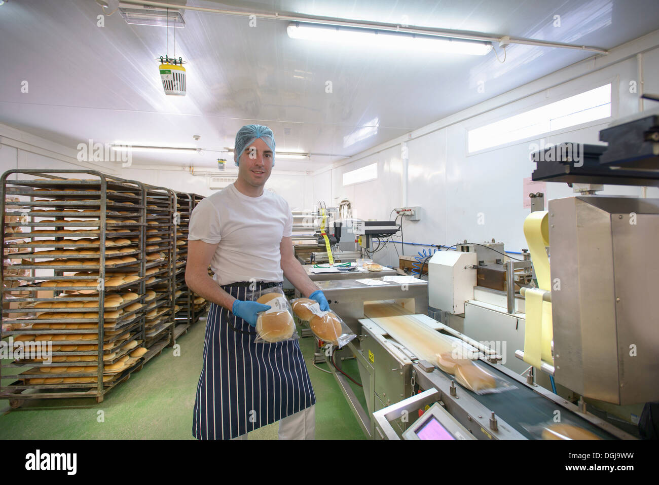 Baker bread hi-res stock photography and images - Alamy