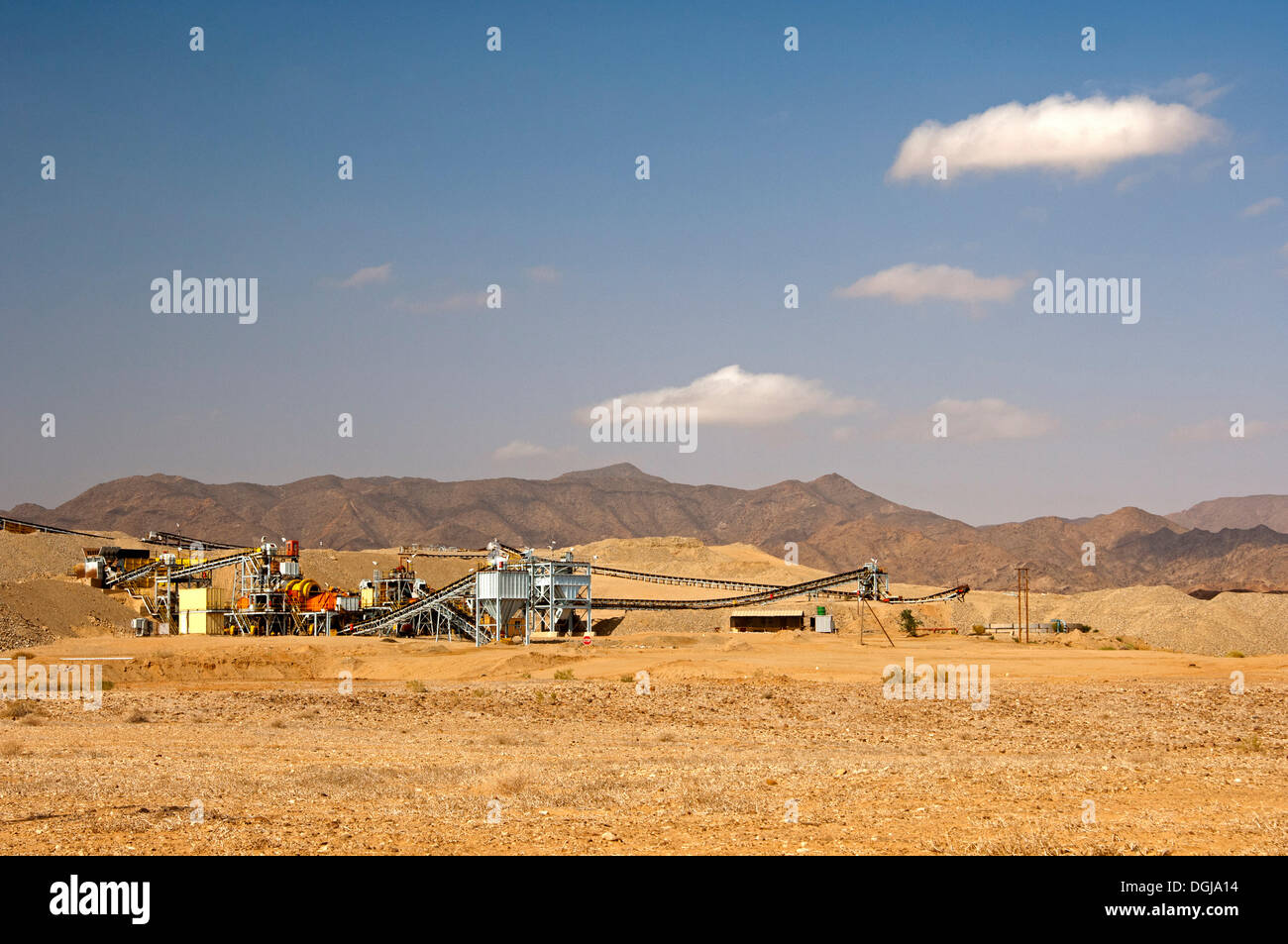 Plants of a diamond mine in the Richtersveld, Northern Cape Province ...