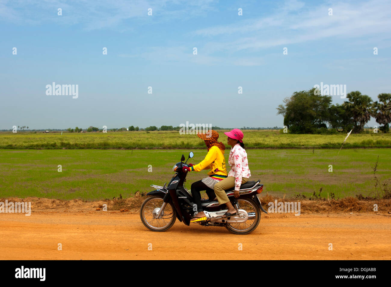 Women motorcycle hi-res stock photography and images - Alamy