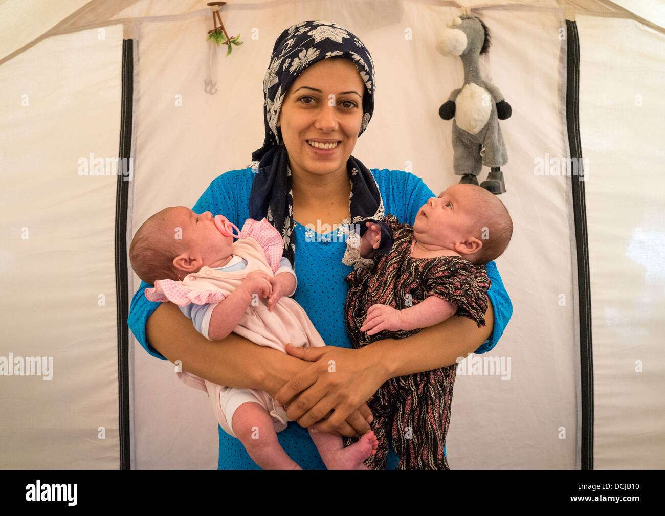 Syrian Refugee Woman With Her Twins Babies, Erbil, Kurdistan, Iraq ...