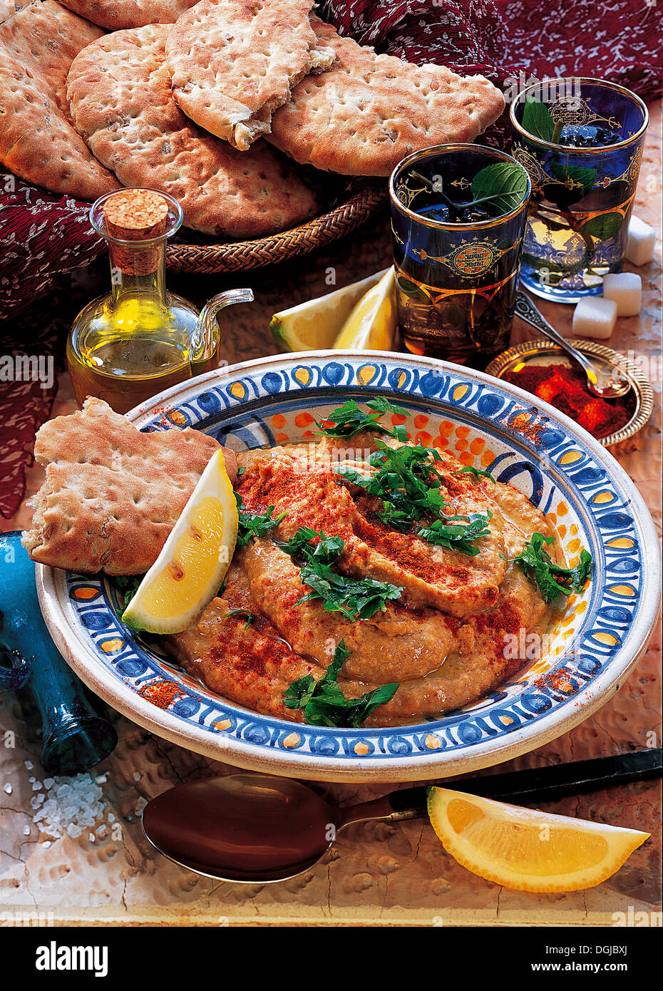 Syrian hummus hi-res stock photography and images - Alamy