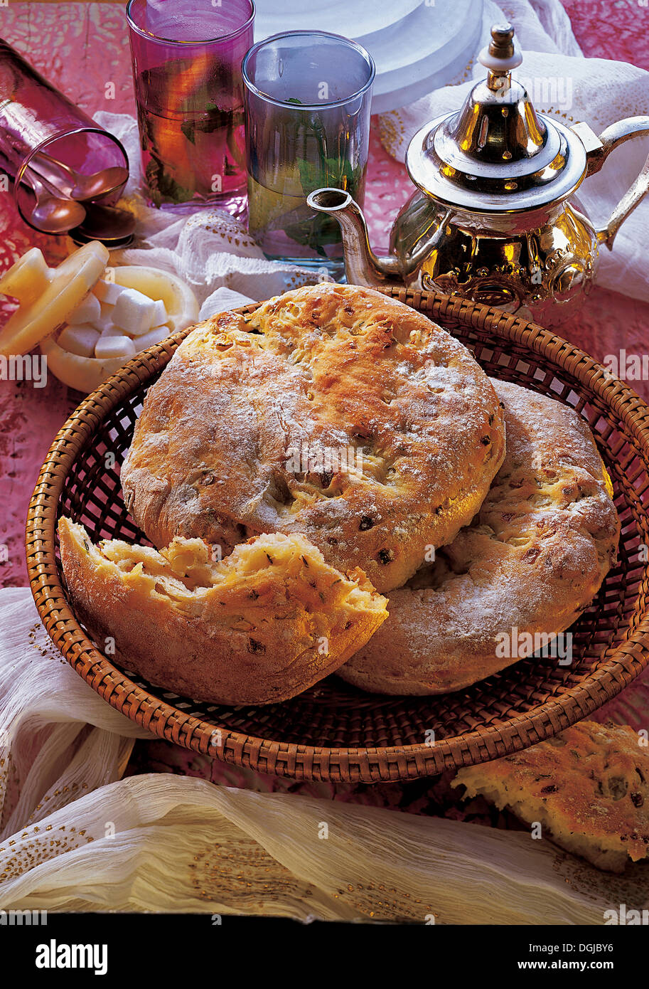 Syrian onion bread, Syria Stock Photo - Alamy