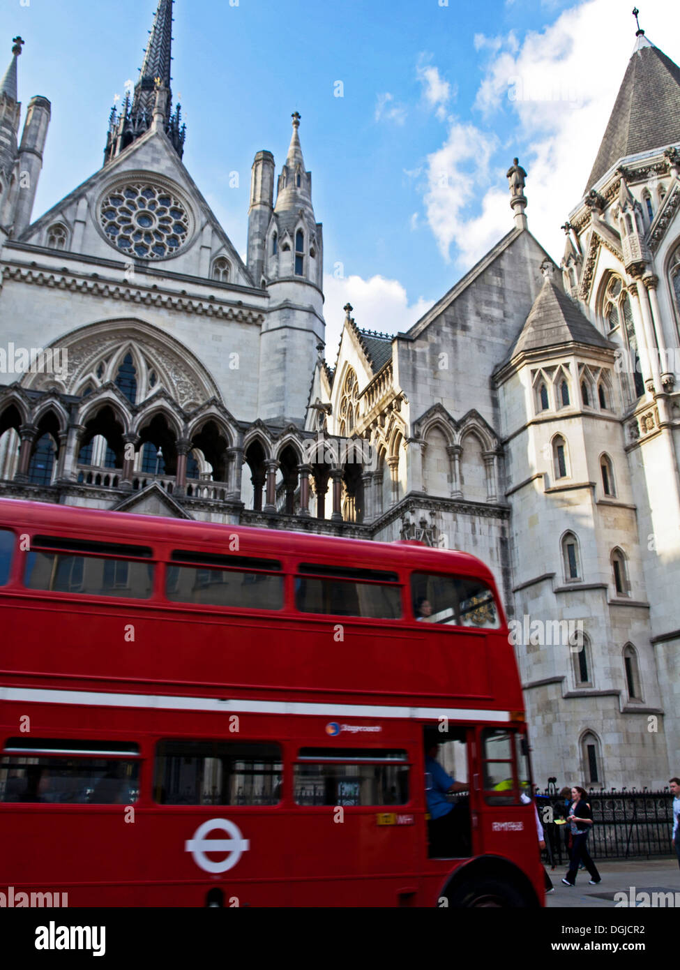The Royal Courts of Justice, Strand, London, England, United Kingdom ...