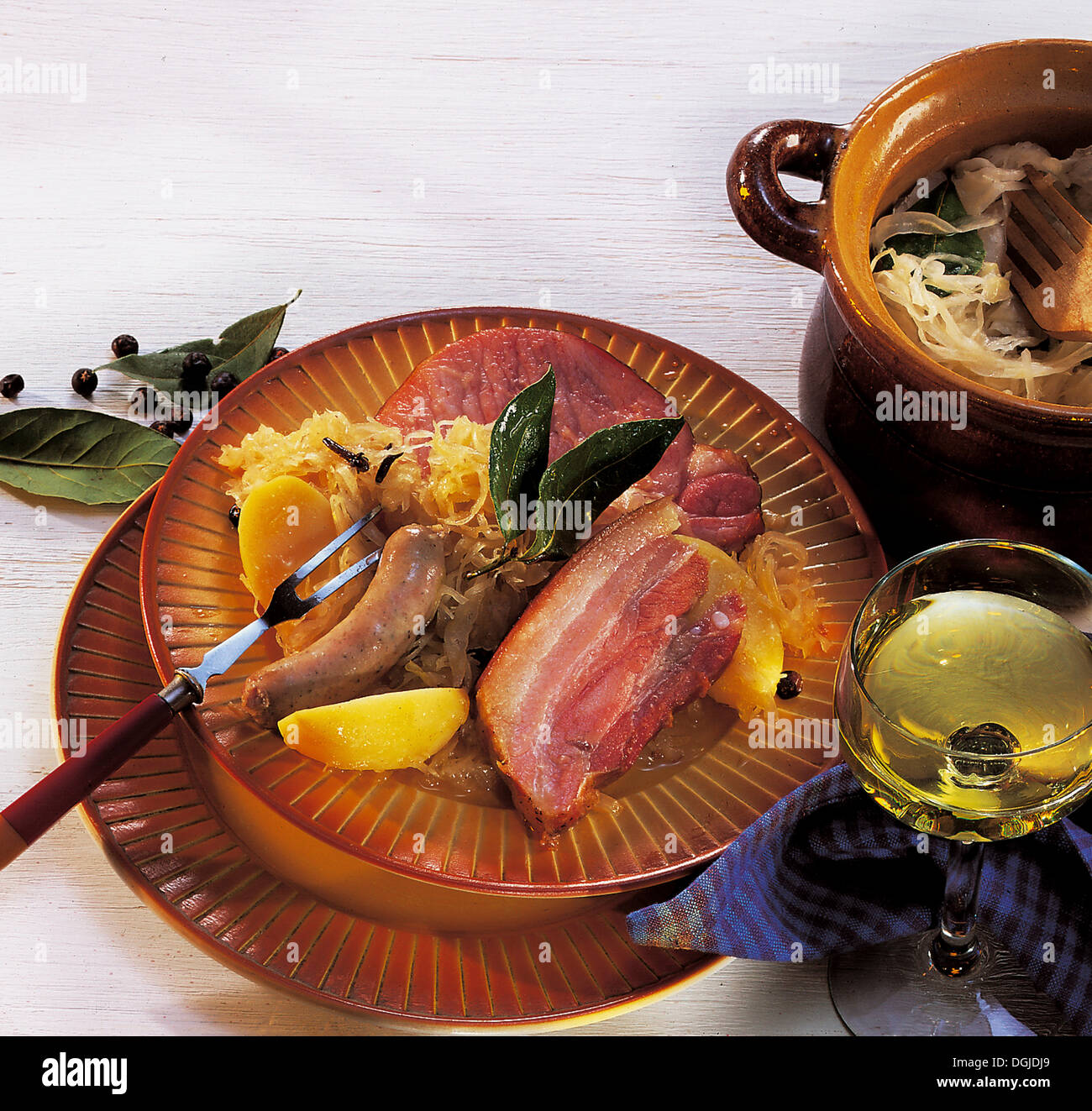 Alsatian sausage hi-res stock photography and images - Alamy