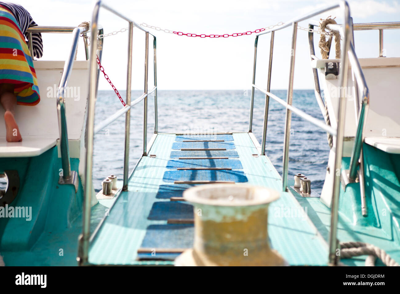 Glass bottom catamaran hi-res stock photography and images - Alamy