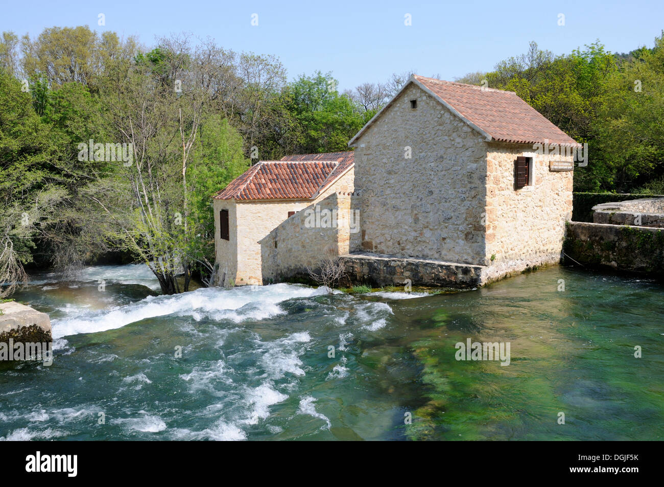 Old mill park hi-res stock photography and images - Alamy
