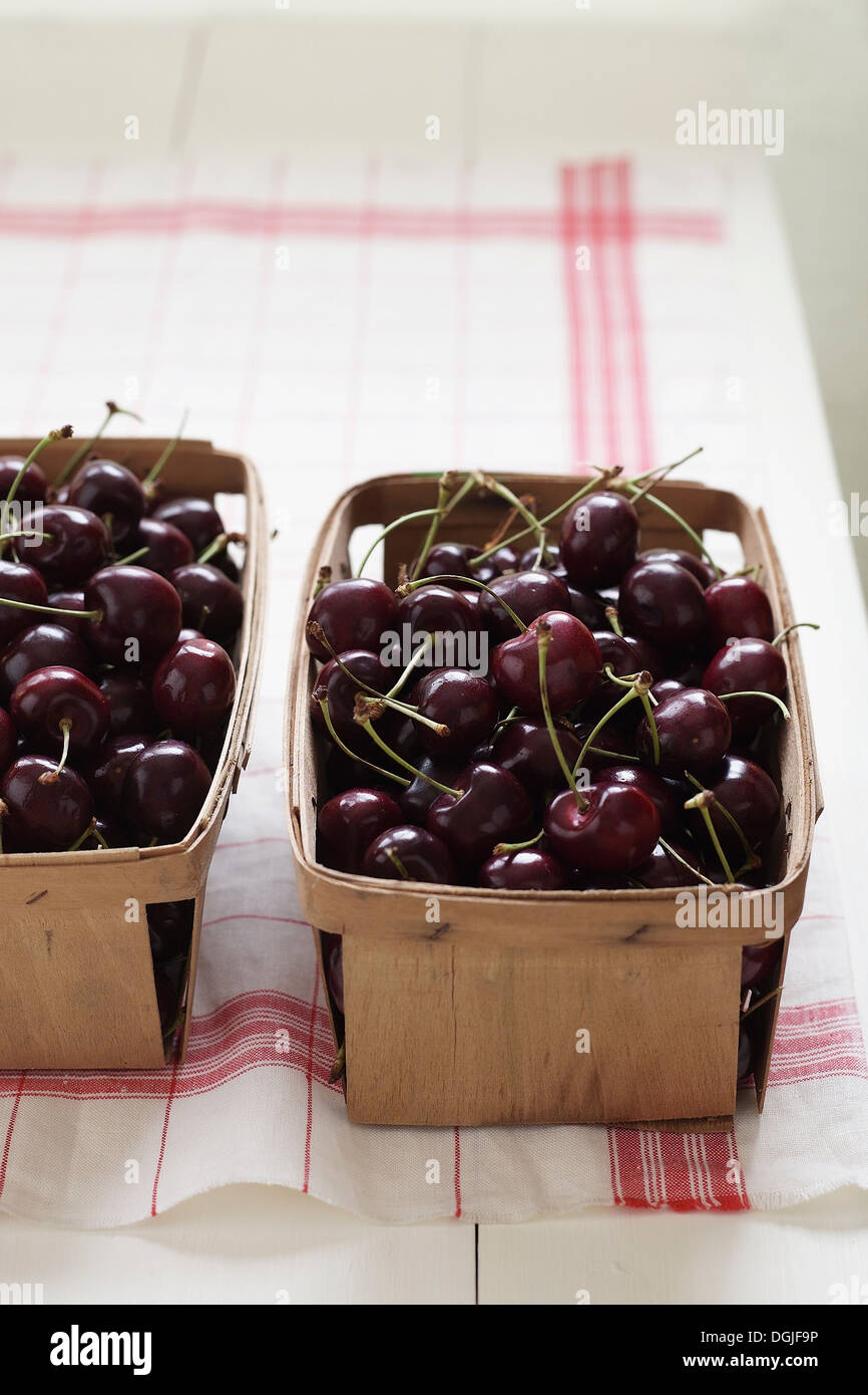 Punnets of cherries Stock Photo - Alamy