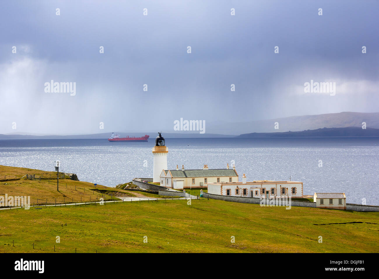 Kirkabister lighthouse in bressay hi-res stock photography and images - Alamy