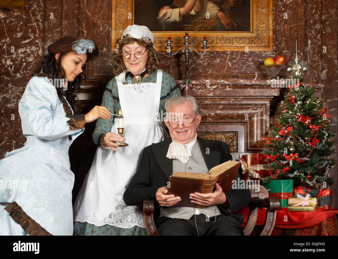 Victorian family bible hi-res stock photography and images - Alamy