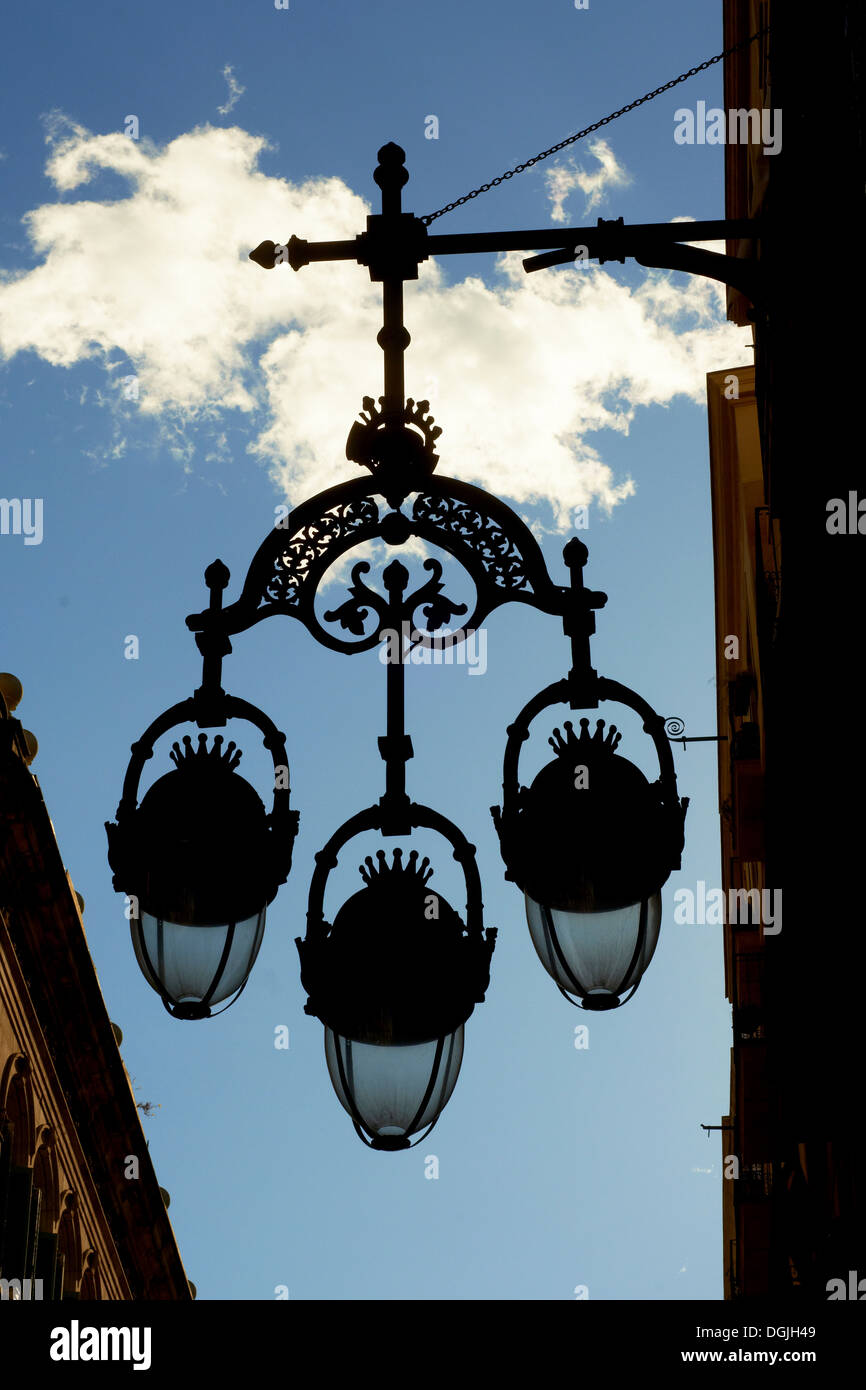 Ornate street light hi-res stock photography and images - Alamy