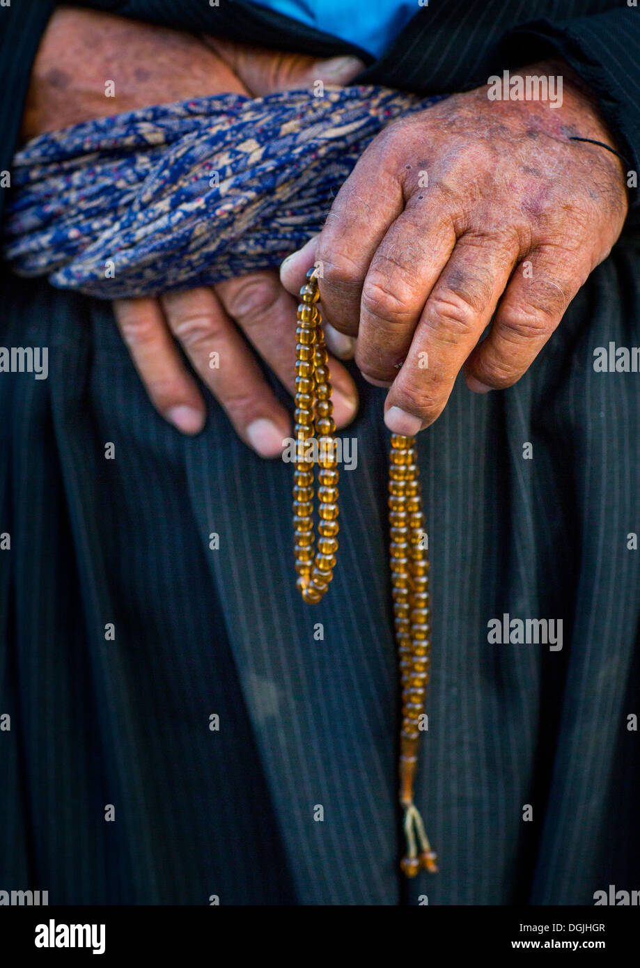 Muslim Man With Prayer Beads, Erbil, Kurdistan, Iraq Stock Photo - Alamy