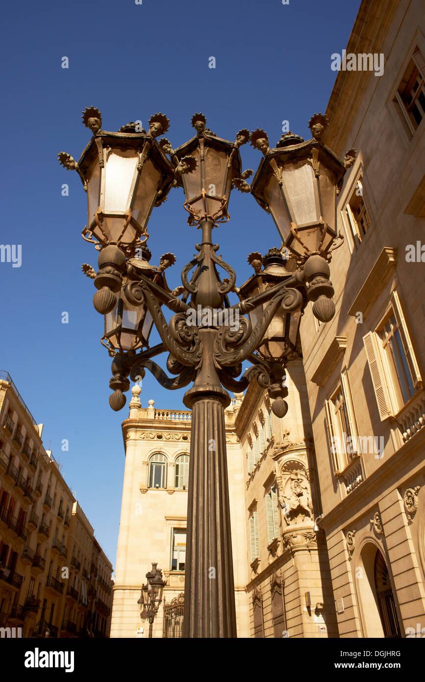 Ornate street light, Barcelona, Spain Stock Photo - Alamy