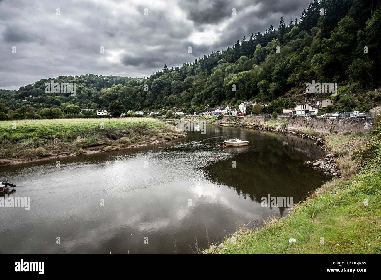 Village on the River Wye Stock Photo - Alamy