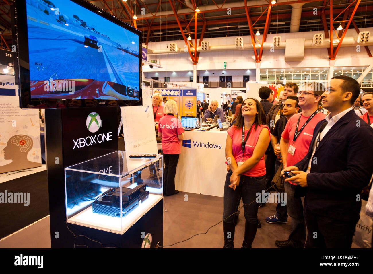 Xbox booth hi-res stock photography and images - Alamy