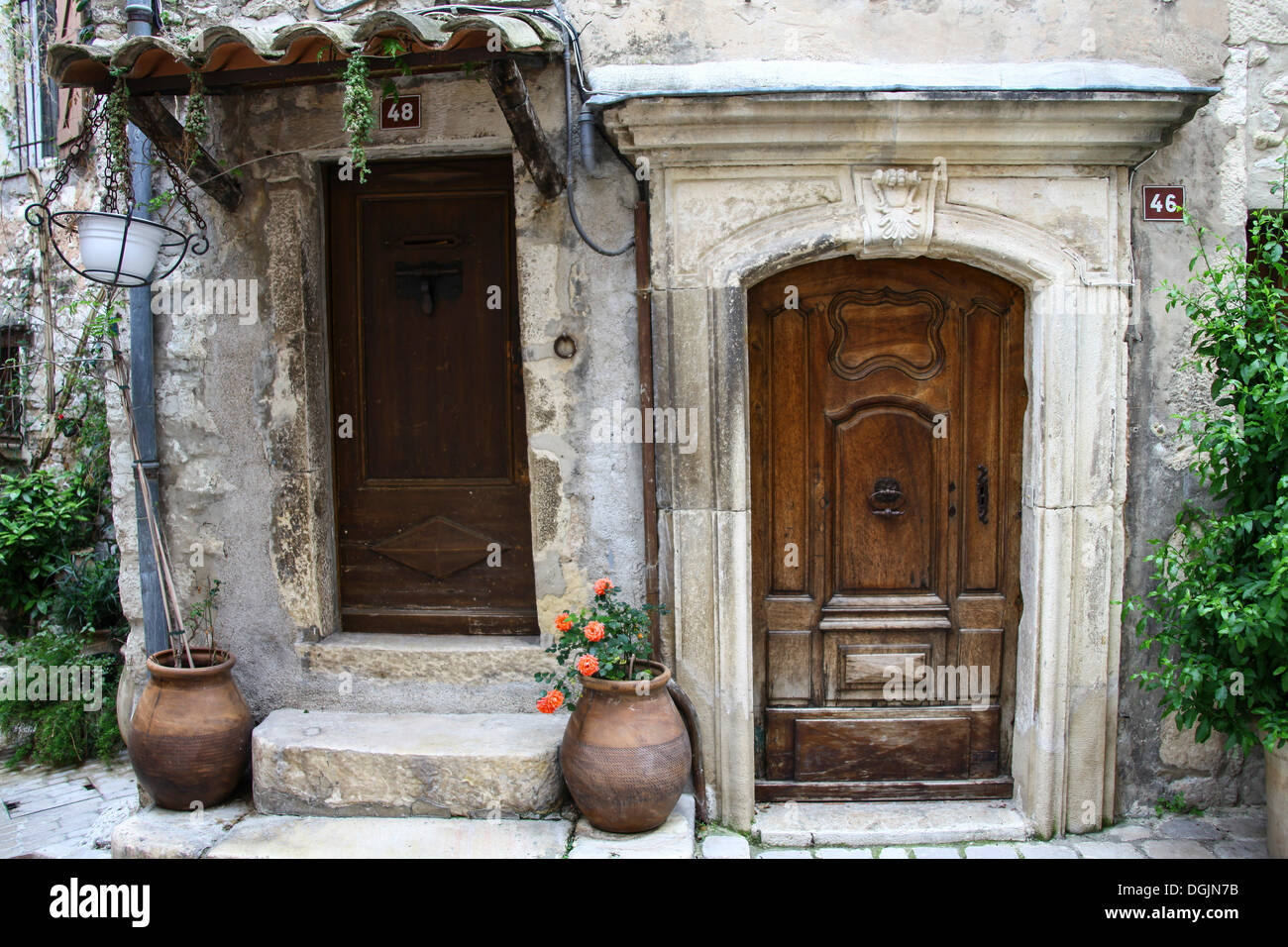 Alley with old house entrance hi-res stock photography and images - Alamy