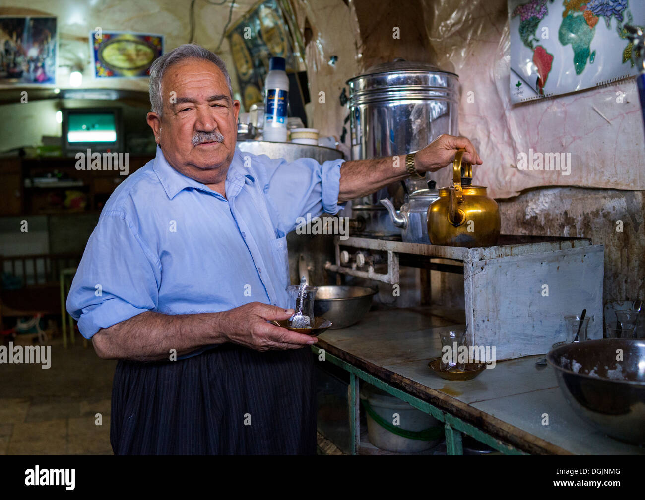 Man Making Tea, Koya, Kurdistan, Iraq Stock Photo - Alamy