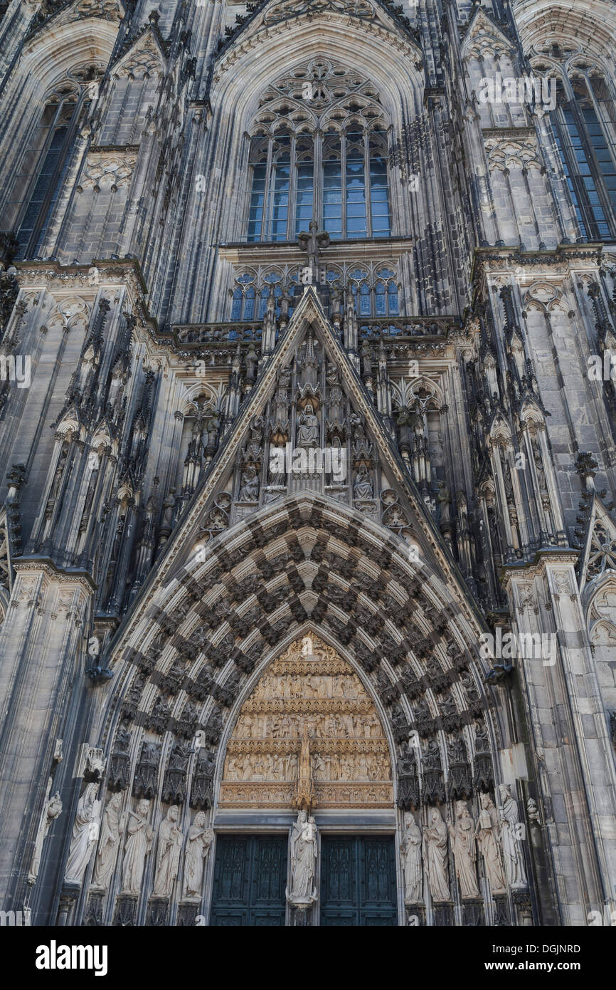 Main portal of the west facade of the cologne cathedral hi-res stock ...