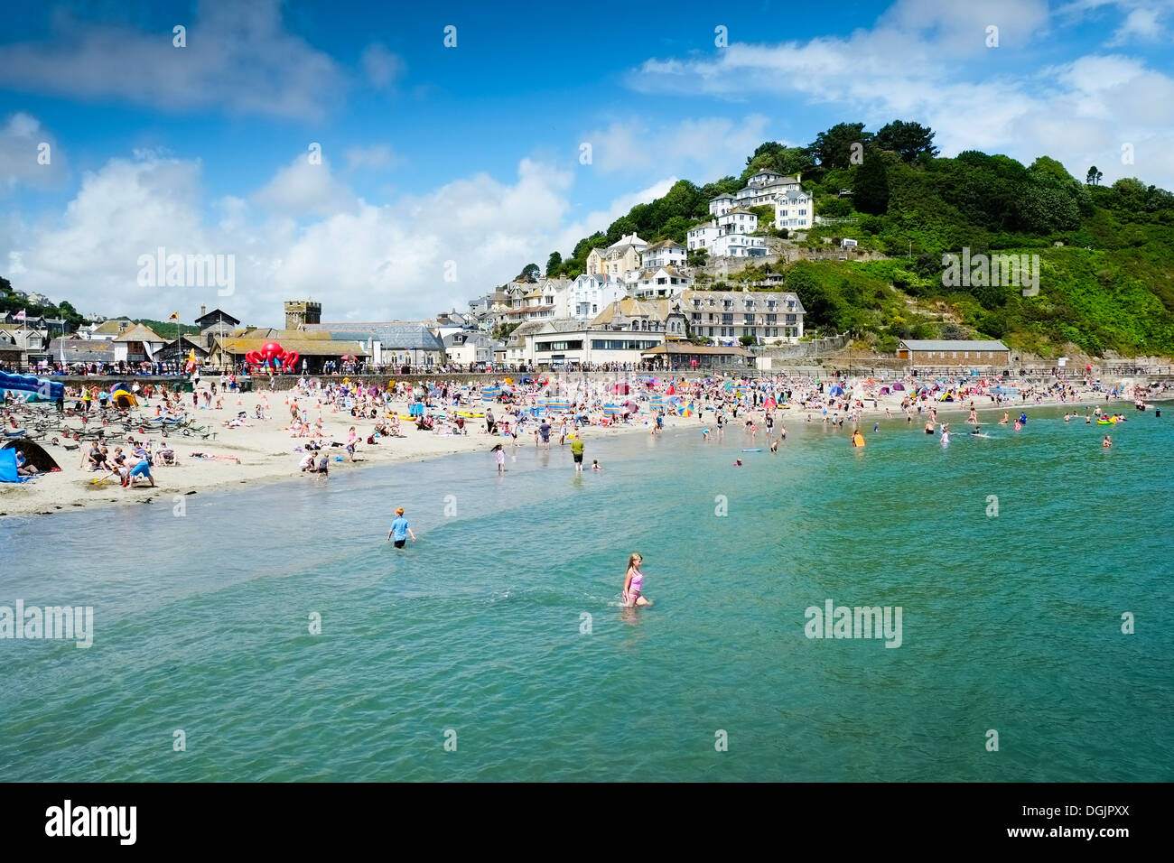 Looe beach hi-res stock photography and images - Alamy