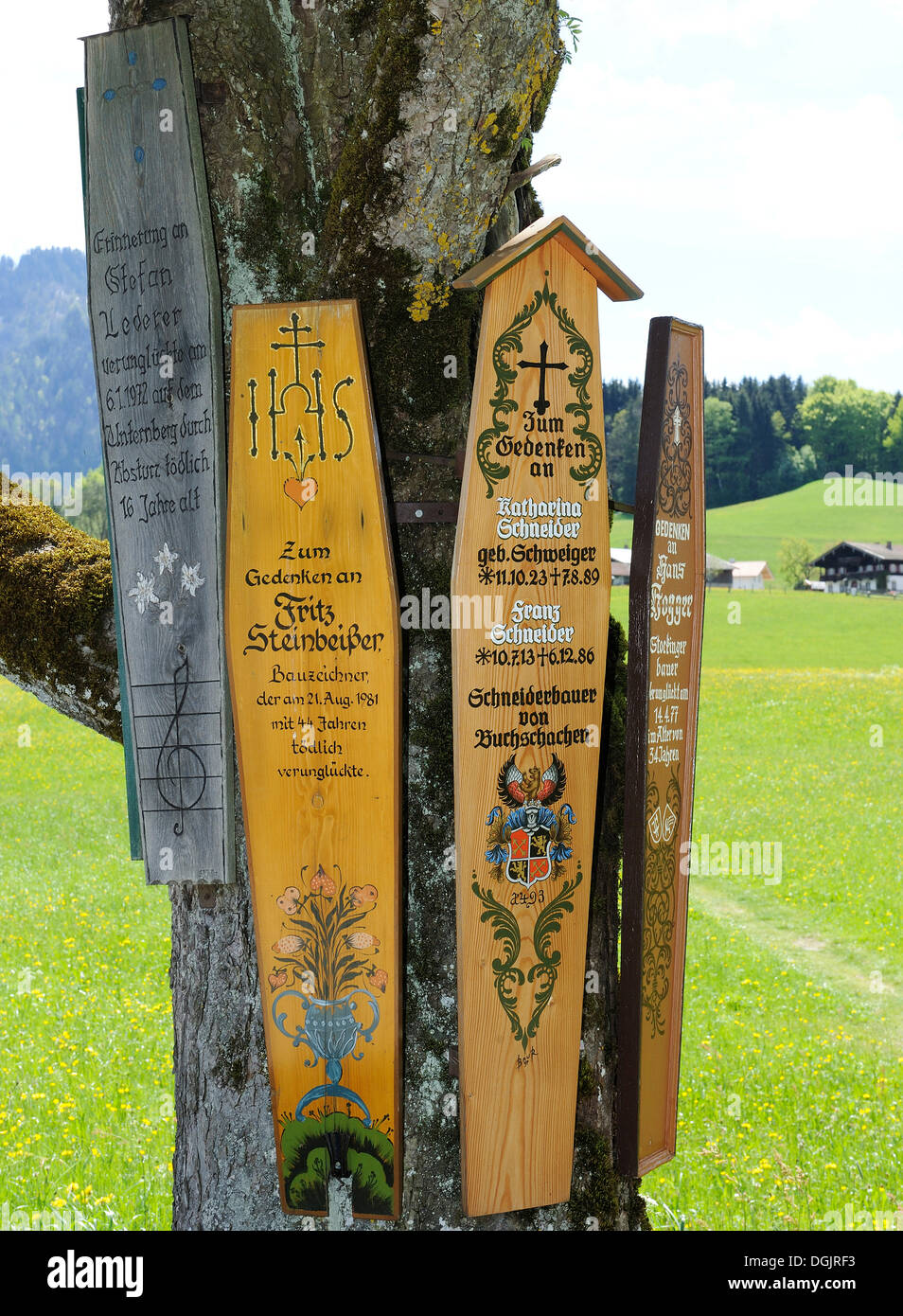 Death boards hi-res stock photography and images - Alamy