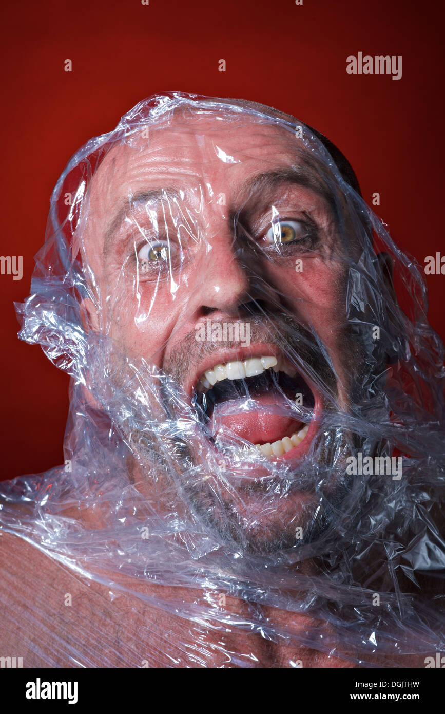 Man crying portrait hi-res stock photography and images - Alamy