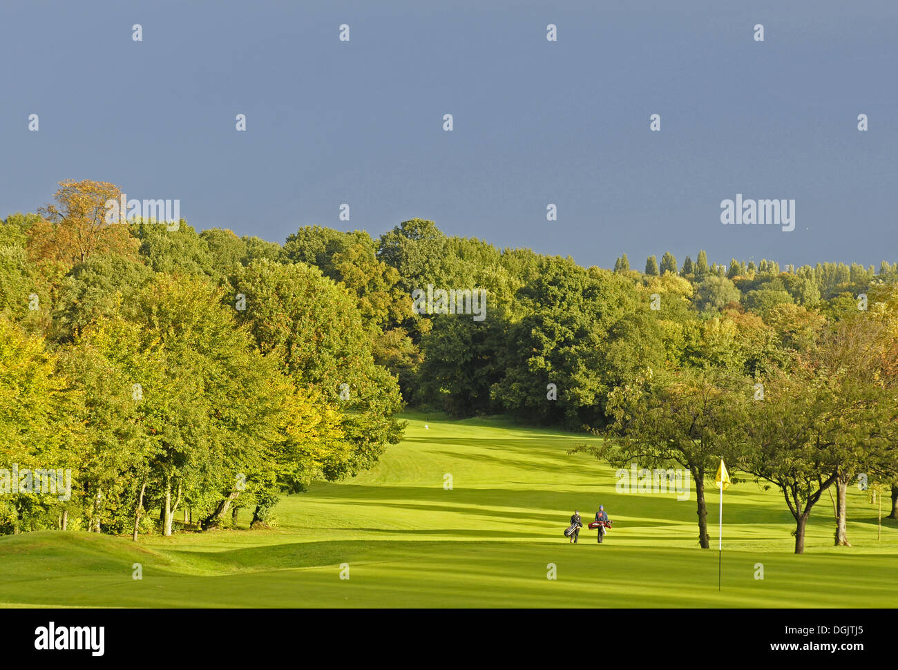 Course view hi-res stock photography and images - Alamy