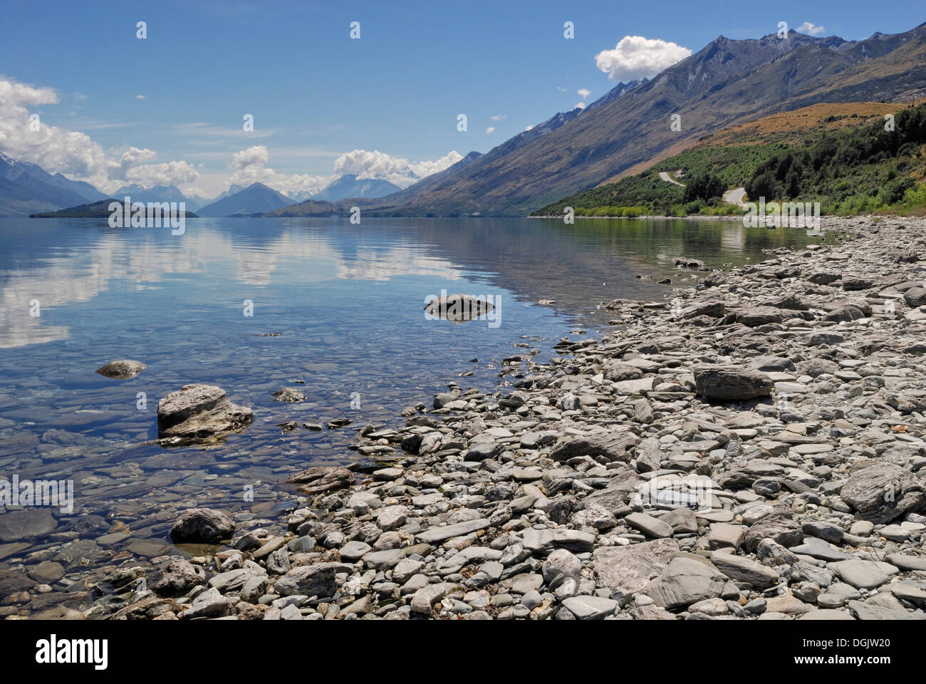 Queenstown mountain ranges hi-res stock photography and images - Alamy