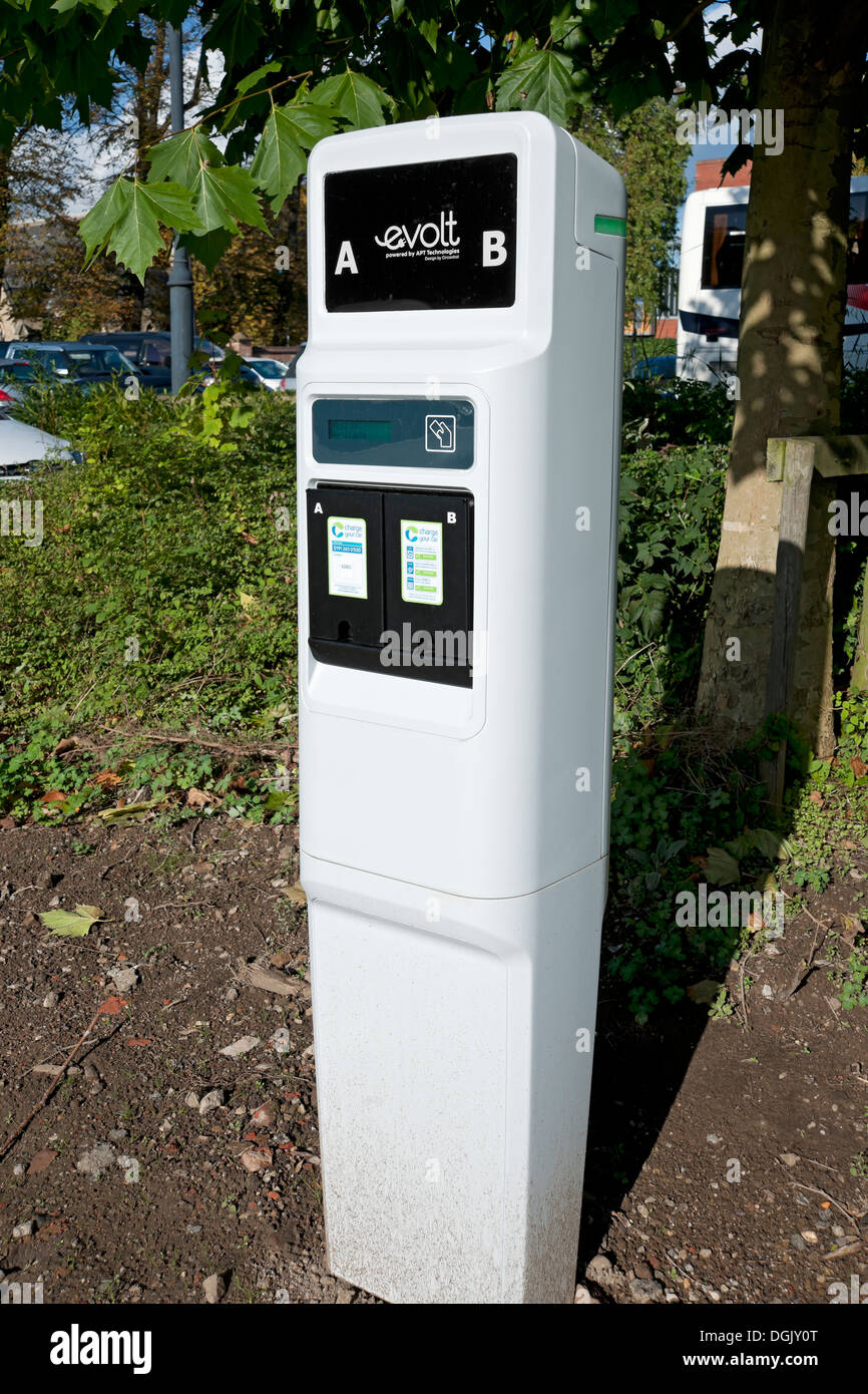 Recharging terminal hi-res stock photography and images - Alamy