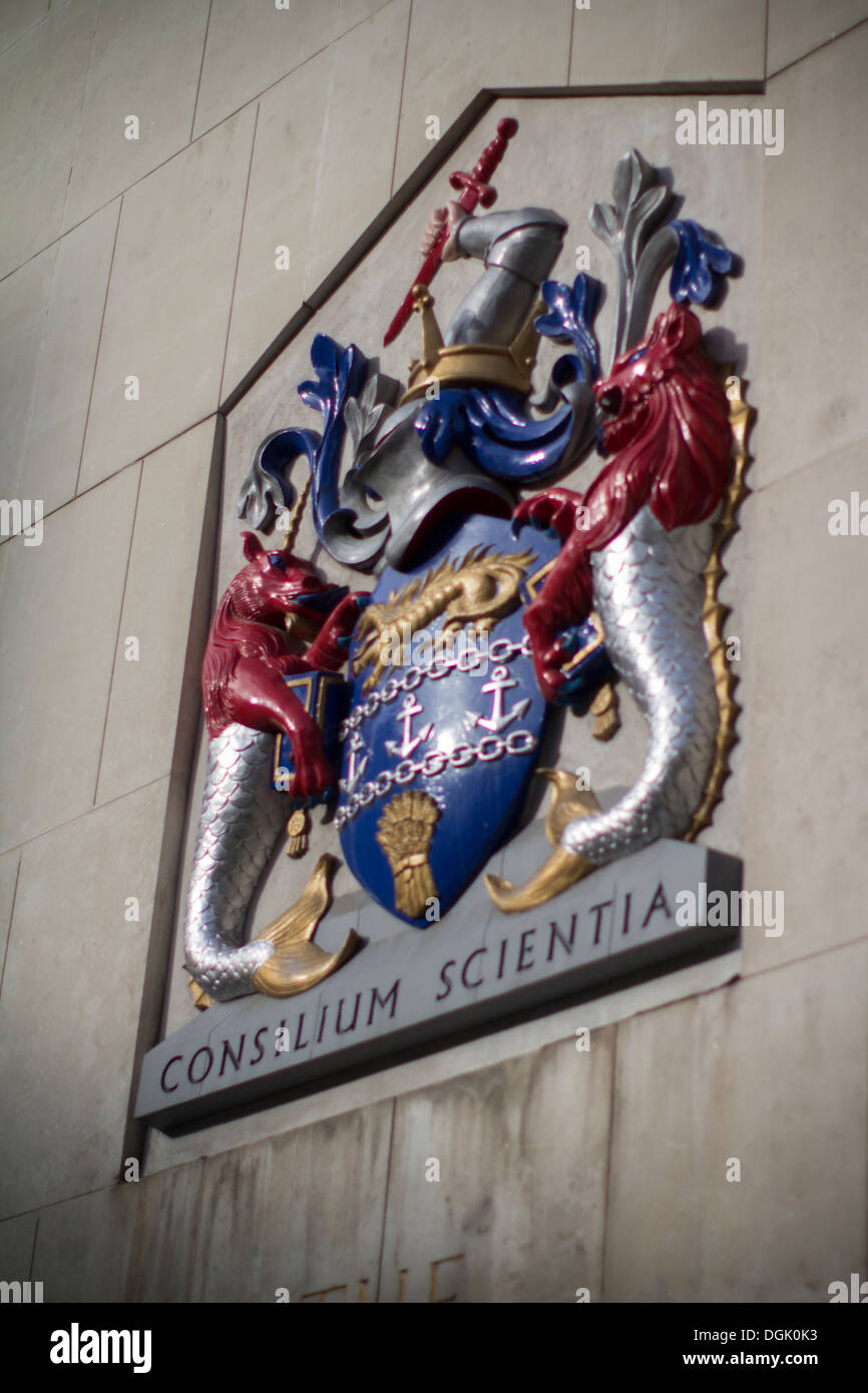 The chartered insurance institute coat of arms hi-res stock photography ...