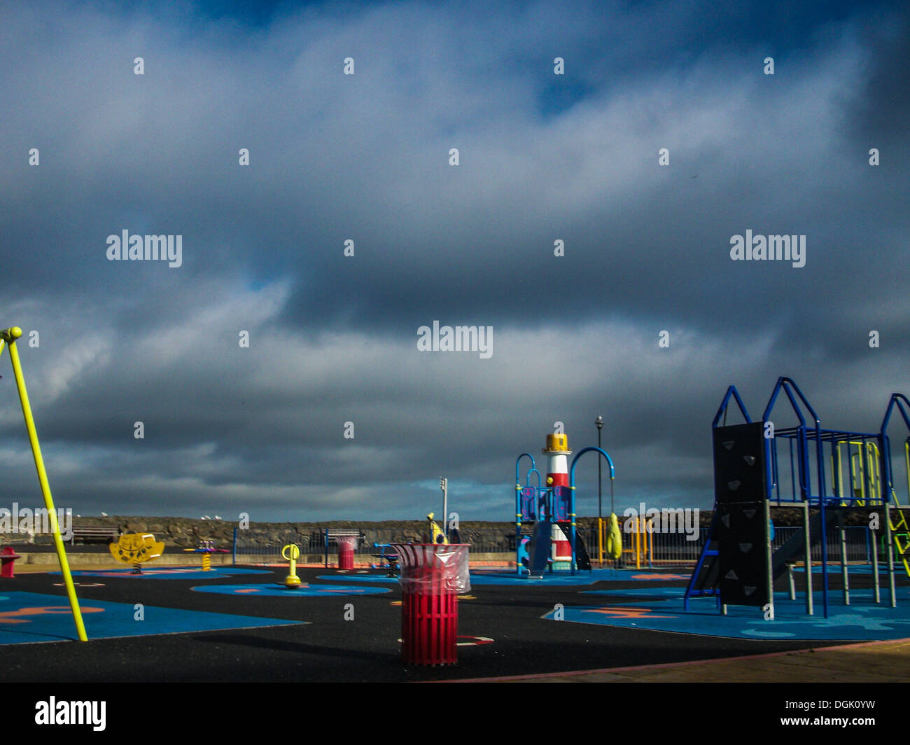Playground slides hi-res stock photography and images - Alamy