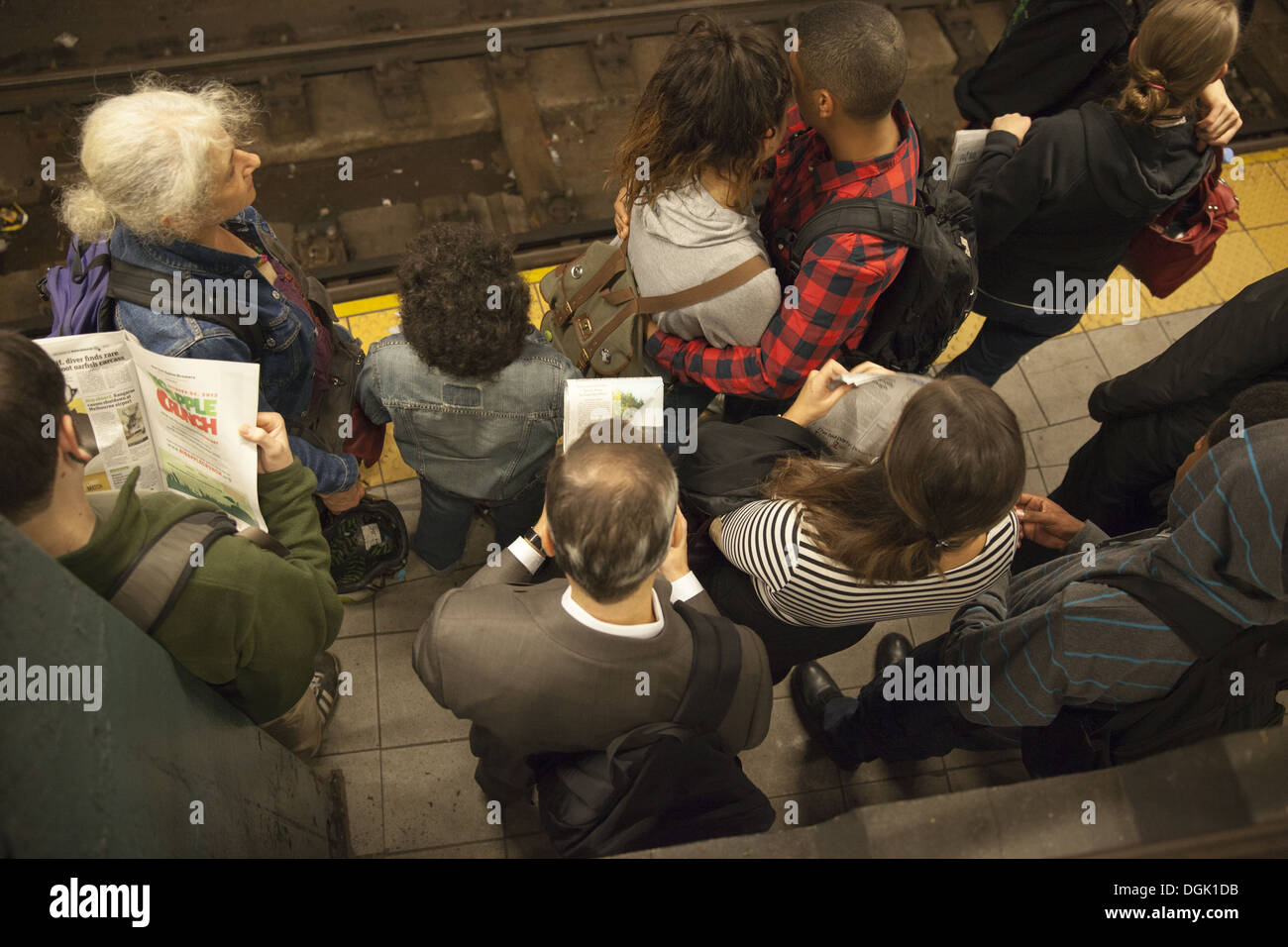 Morning rush hour on the 4,5 & 6 subway line on the East Side of ...