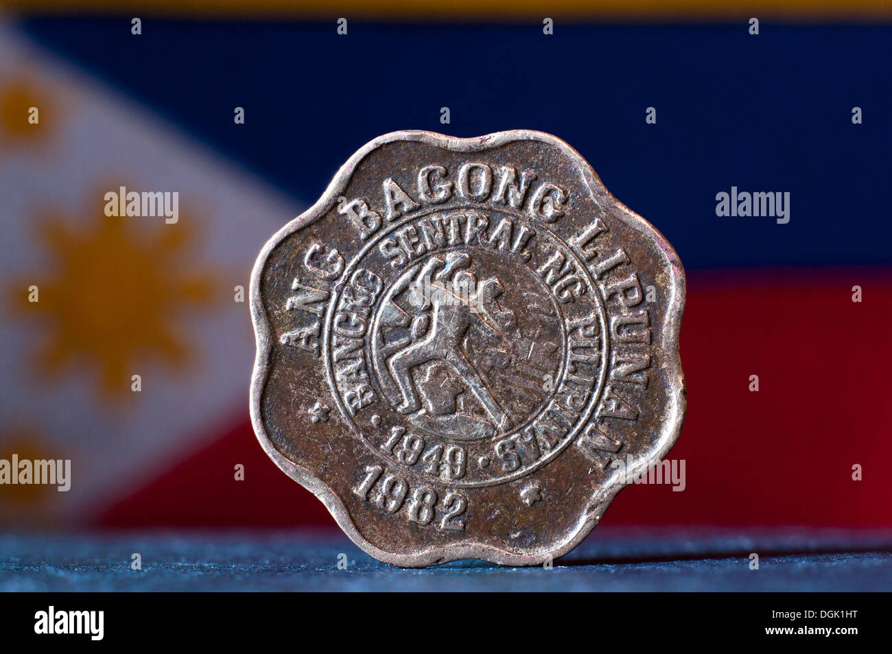 Old philippine currency hi-res stock photography and images - Alamy