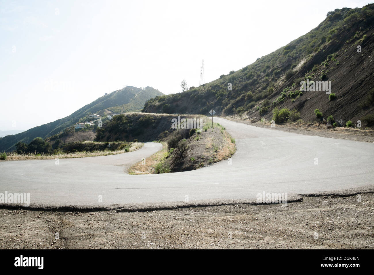 Road ahead mountain hi-res stock photography and images - Alamy