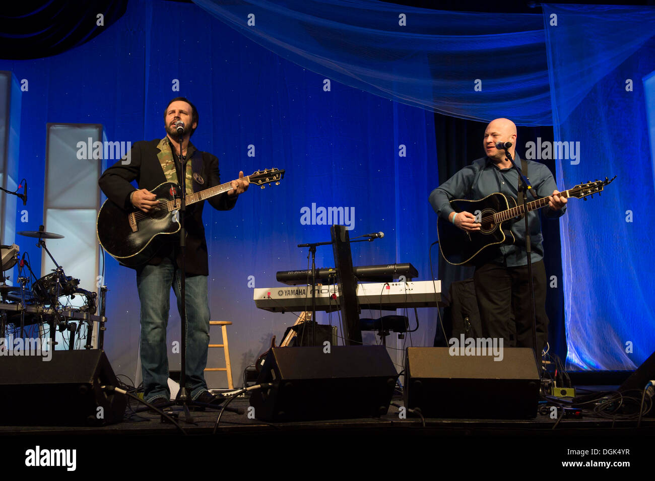 Country music singer mark wills hi-res stock photography and images - Alamy