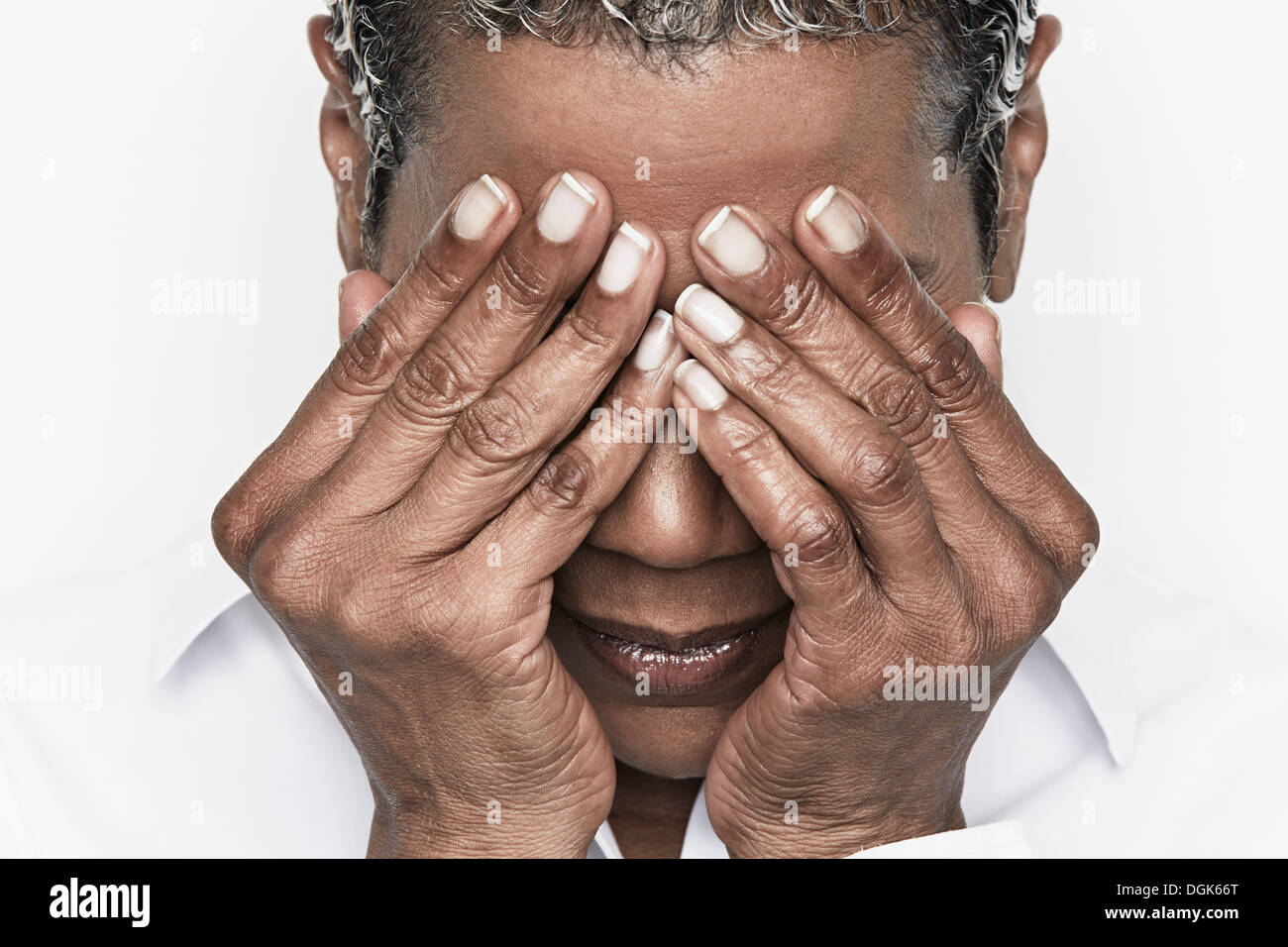 Hand covering eyes hi-res stock photography and images - Alamy