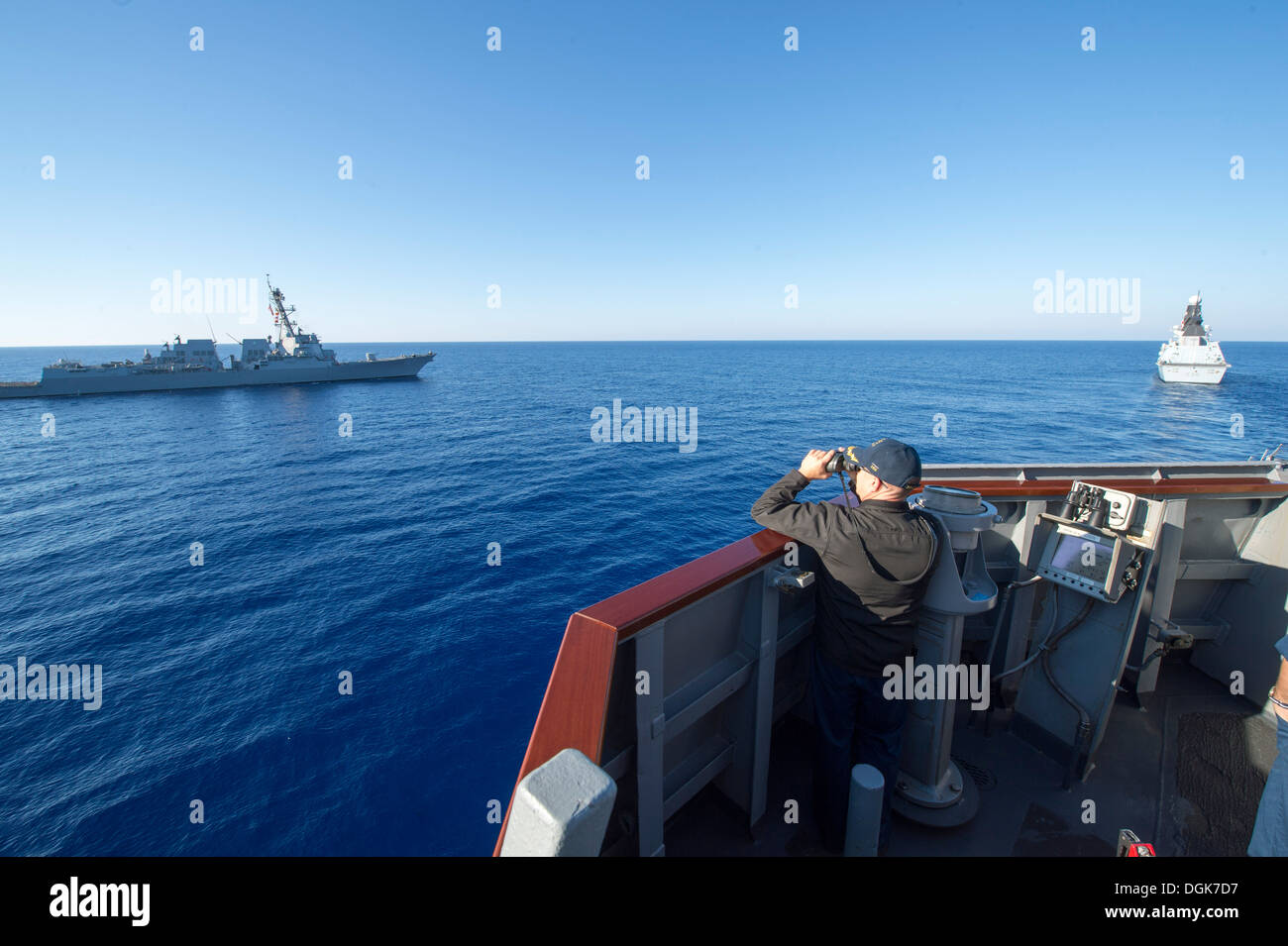 Hms andrew hi-res stock photography and images - Alamy