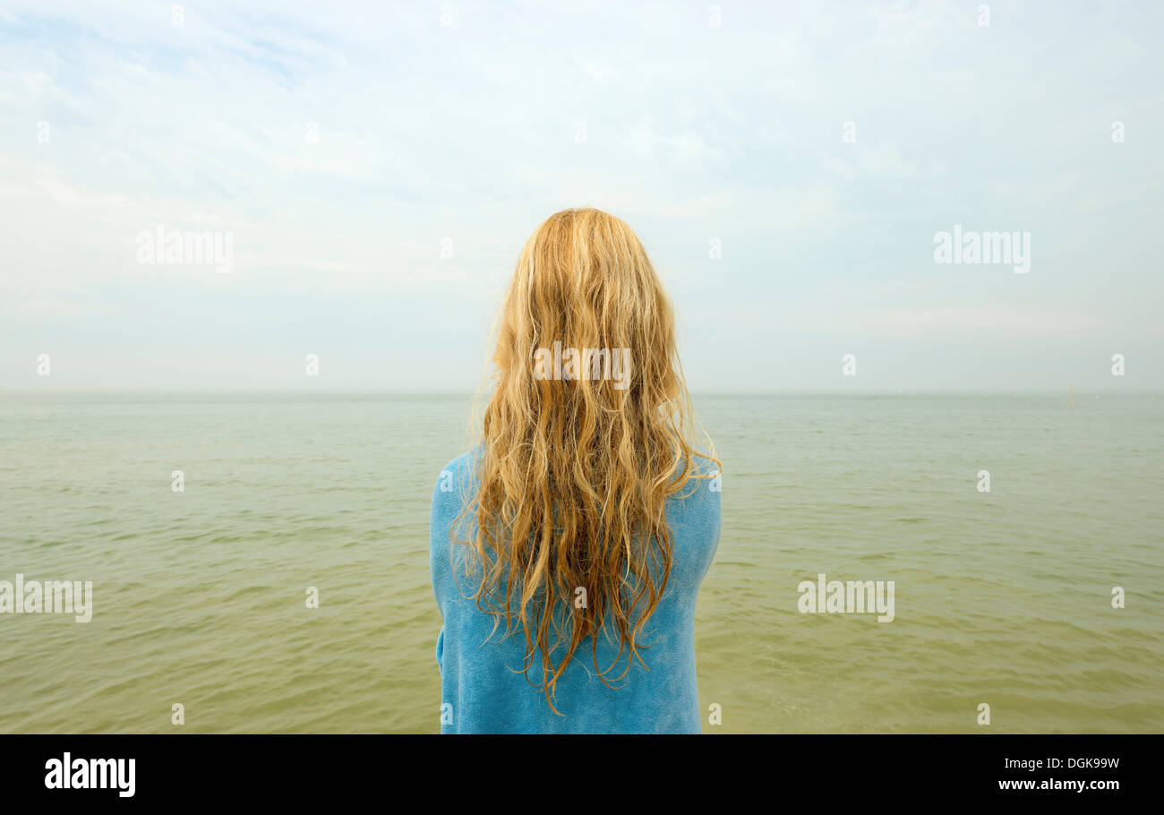 Girl in the ocean hi-res stock photography and images - Alamy