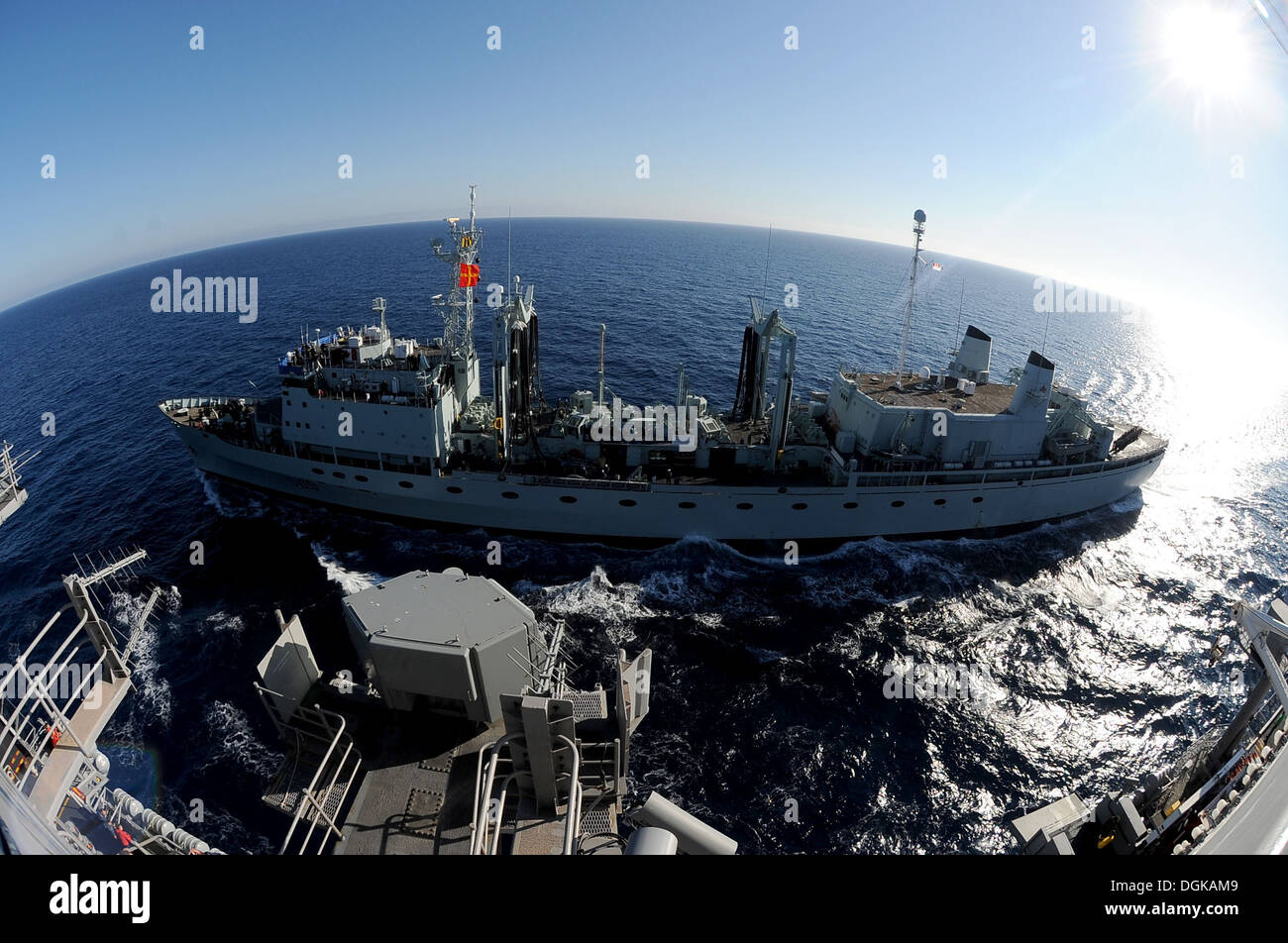 Auxiliary oiler hi-res stock photography and images - Alamy